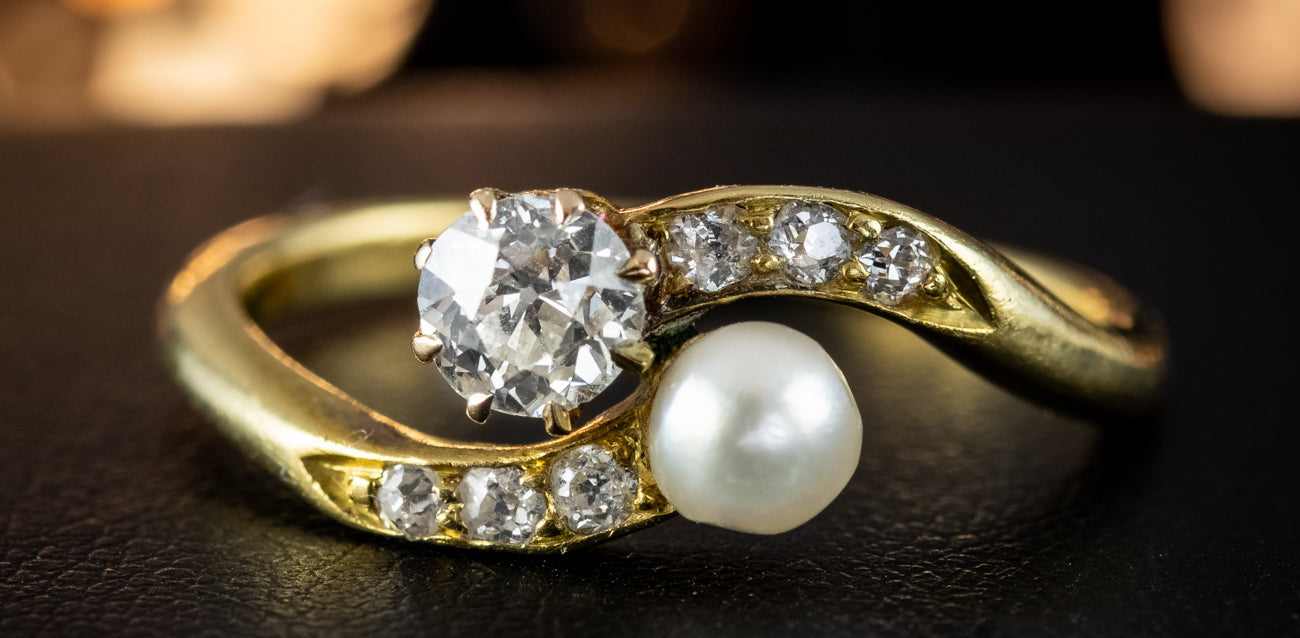 The Romantic Meaning Behind Toi Et Moi Rings – Jewellery Addiction
